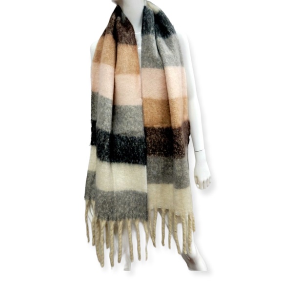 Accessories | New Oversized Long Striped Winter Scarf With Fringe ...
